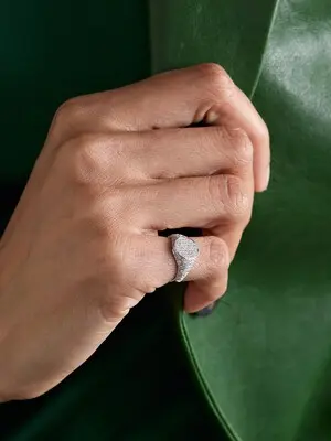 Yvonne Léon Mini Chevalière Diamond Ring