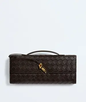 Bottega Veneta Andiamo Clutch - Fondant