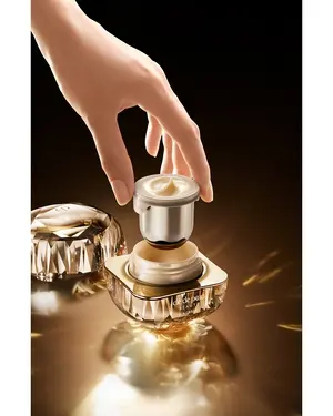 CLE DE PEAU BEAUTE La Creme Refill 1.7 Oz - No Color
