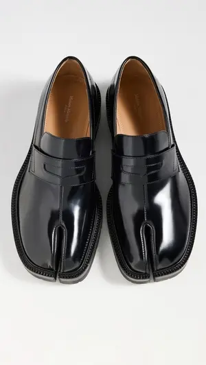 MAISON MARGIELA Tabi County Loafers