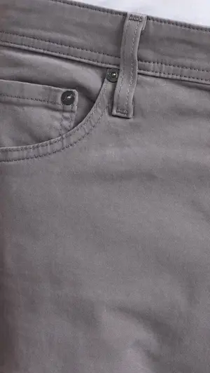 Ag Graduate Tailored Twill Straight Leg Jeans - Folkestone Grey