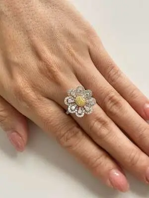 HYT JEWELRY 18kt Yellow Gold, Palladium, And Diamond Ring