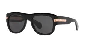 Gucci Sunglasses - Grey