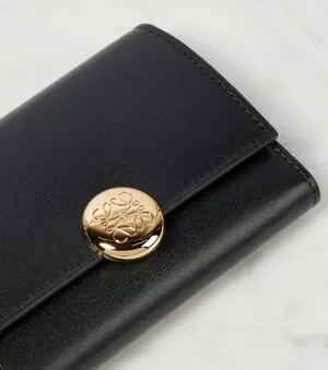 Loewe Pebble Leather Wallet - Black