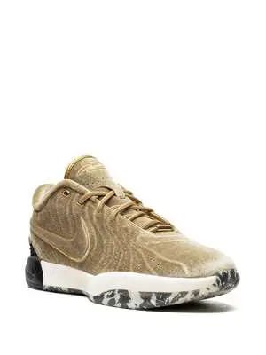 Nike X The Shop Lebron 21 Sneakers - Gold