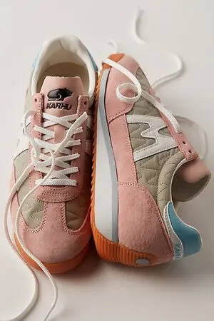 KARHU Mestari Sneakers Cameo Rose/white