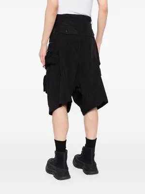 JULIUS Mid-rise Cargo Shorts - Black