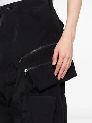 JULIUS Mid-rise Cargo Shorts - Black