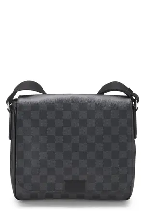 LOUIS VUITTON Damier Graphite District Messenger Bag - Black