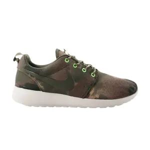 Nike Roshe Run Camo Print Sneakers - Brown