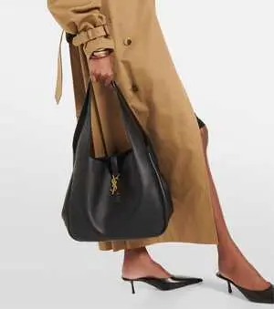 Saint Laurent Le 5 À 7 Bea Leather Tote Bag - Black