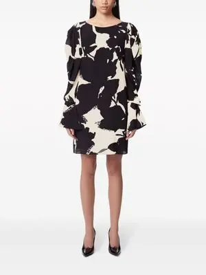 Nina Ricci Knee Length Day Dresses