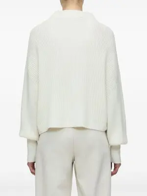Closed Crew-neck Ribbed Jumper