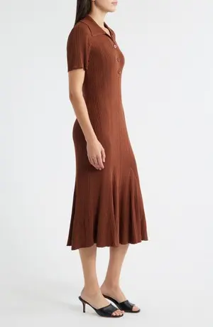 Julia Jordan Ribbed Short Sleeve Midi Sweater Dress