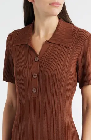 Julia Jordan Ribbed Short Sleeve Midi Sweater Dress