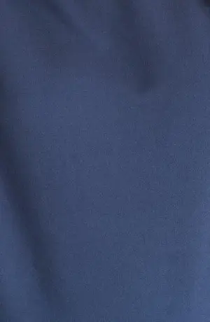 THE STANDARD STITCH Crop Sweatshirt - Midnight
