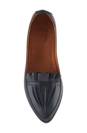 SPRING STEP SHOES Established Loafer