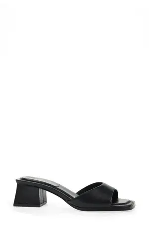 Chinese Laundry Liinda Slide Sandal - Black