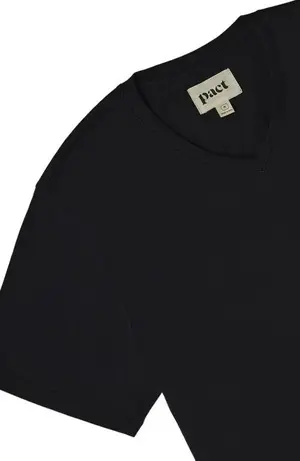 PACT Organic Softspun V-neck Tee - Black