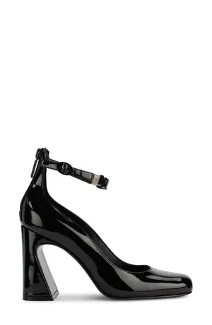 Karl Lagerfeld Paris Pavla Pump