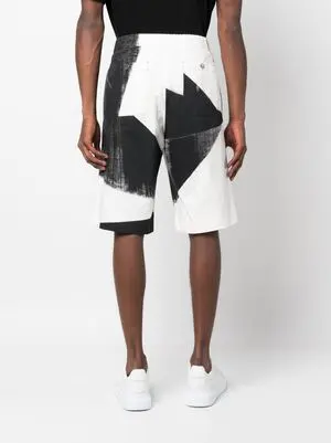 Alexander McQueen Abstract-print Cotton Bermuda Shorts - Black