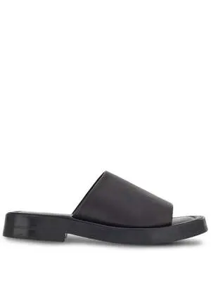 FERRAGAMO Leather Flat Sandals - Black