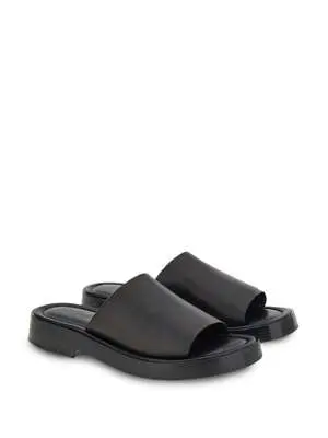 FERRAGAMO Leather Flat Sandals - Black