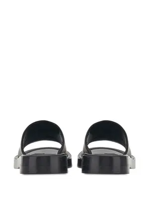 FERRAGAMO Leather Flat Sandals - Black