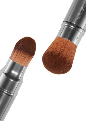 OTIS BATTERBEE Double-ended Face Brush