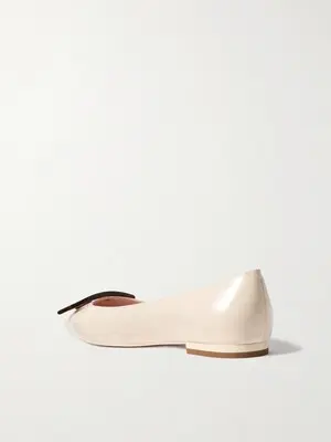 ROGER VIVIER Gommettine Point-toe Flats - Neutrals