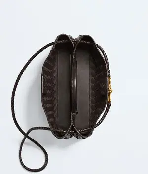 Bottega Veneta East-west Andiamo Top Handle Bag - Fondant