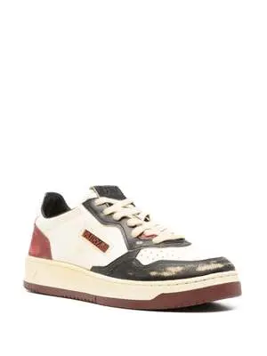 AUTRY Action Leather Sneakers