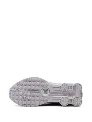 Nike Shox R4 Sneakers - White