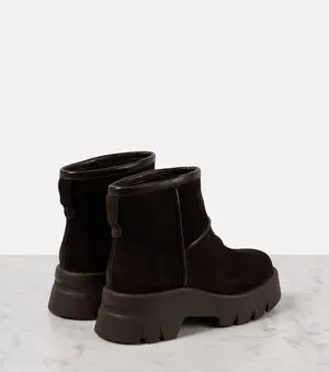 GIANVITO ROSSI Stormy Ankle Boots