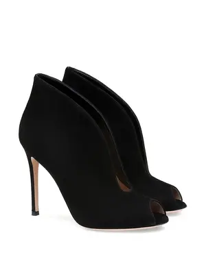 GIANVITO ROSSI Vamp Booties - Black Suede