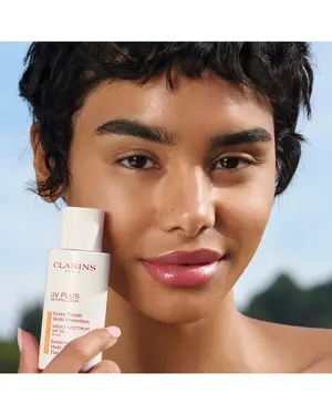 Clarins Uv Plus Anti Pollution Antioxidant Tinted Face Sunscreen Spf 50 1.7 Oz - Medium