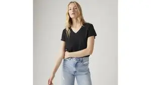 LEVI'S Boxy V-neck T-shirt
