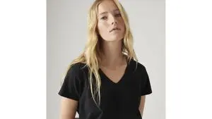 LEVI'S Boxy V-neck T-shirt
