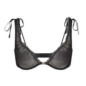 SKIMS Romance Lace Unlined Plunge Bra