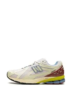 NEW BALANCE 1906r Sneakers - Orange
