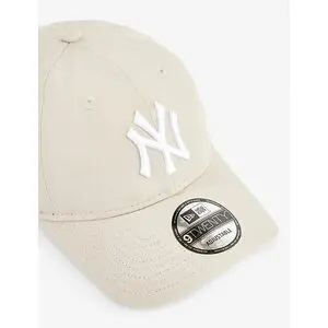 New Era 9twenty New York Yankees Cap - Light Beige