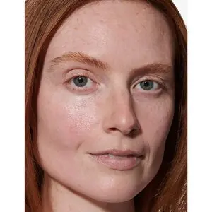 LISA ELDRIDGE BEAUTY Seamless Skin Enhancing Tint - T2