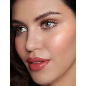 LISA ELDRIDGE BEAUTY Elevated Glow Highlighter - Solar Light