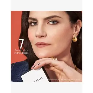 Bobbi Brown Vitamin Enriched Pressed Powder 8g - Peach