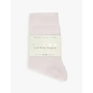 Falke Cotton-Blend Crew Socks 8458 Light Pink