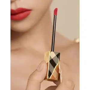 Burberry Kisses Liquid Matte Lipstick 6ml