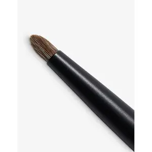 LISA ELDRIDGE BEAUTY Seamless Blend Brush No.15
