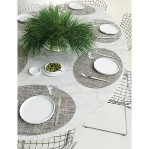 CHILEWICH Basketweave Oval Placemat 36 X 49 Cm - One-color