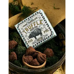 THE CHOCOLATE GIFT COMPANY Truffle Hunter Pig Cocoa-dusted Milk Chocolate Truffles 80g