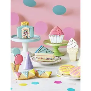 BISCUITEERS Birthday Iced Biscuit Tin 150g